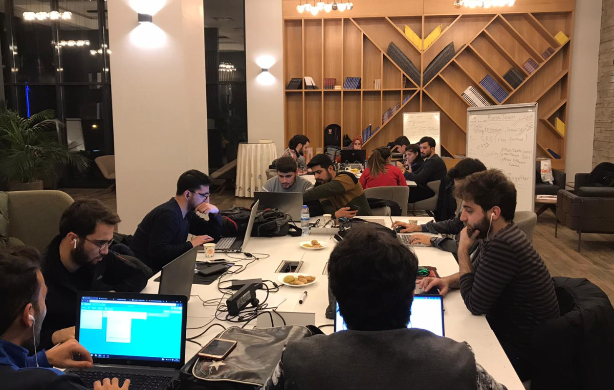 Software Engineering Hackathon Is Held At Hku Bilgisayar Mﾃｼhendisliﾄ殃